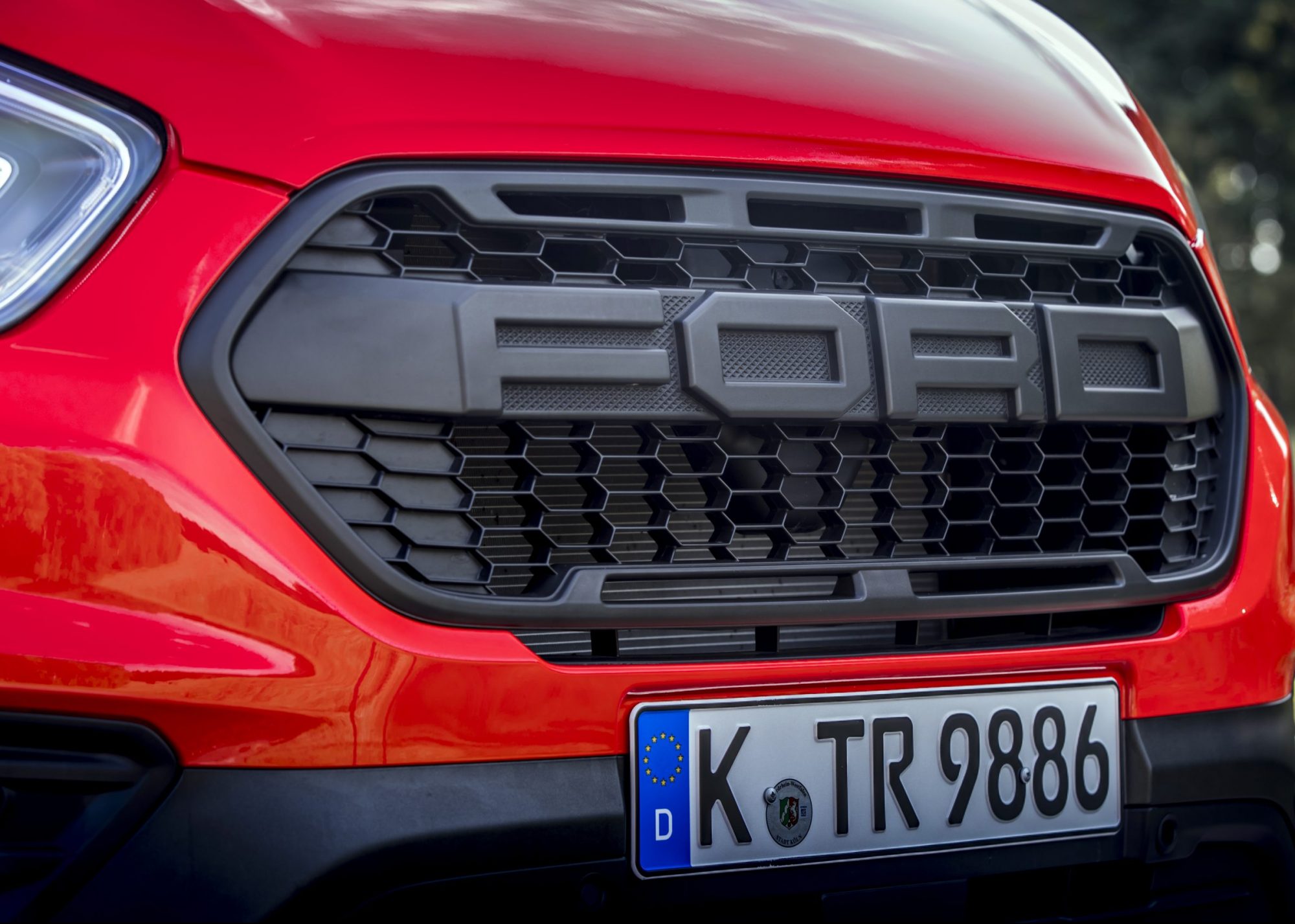 We drive the Transit Custom Trail – Adventure 52