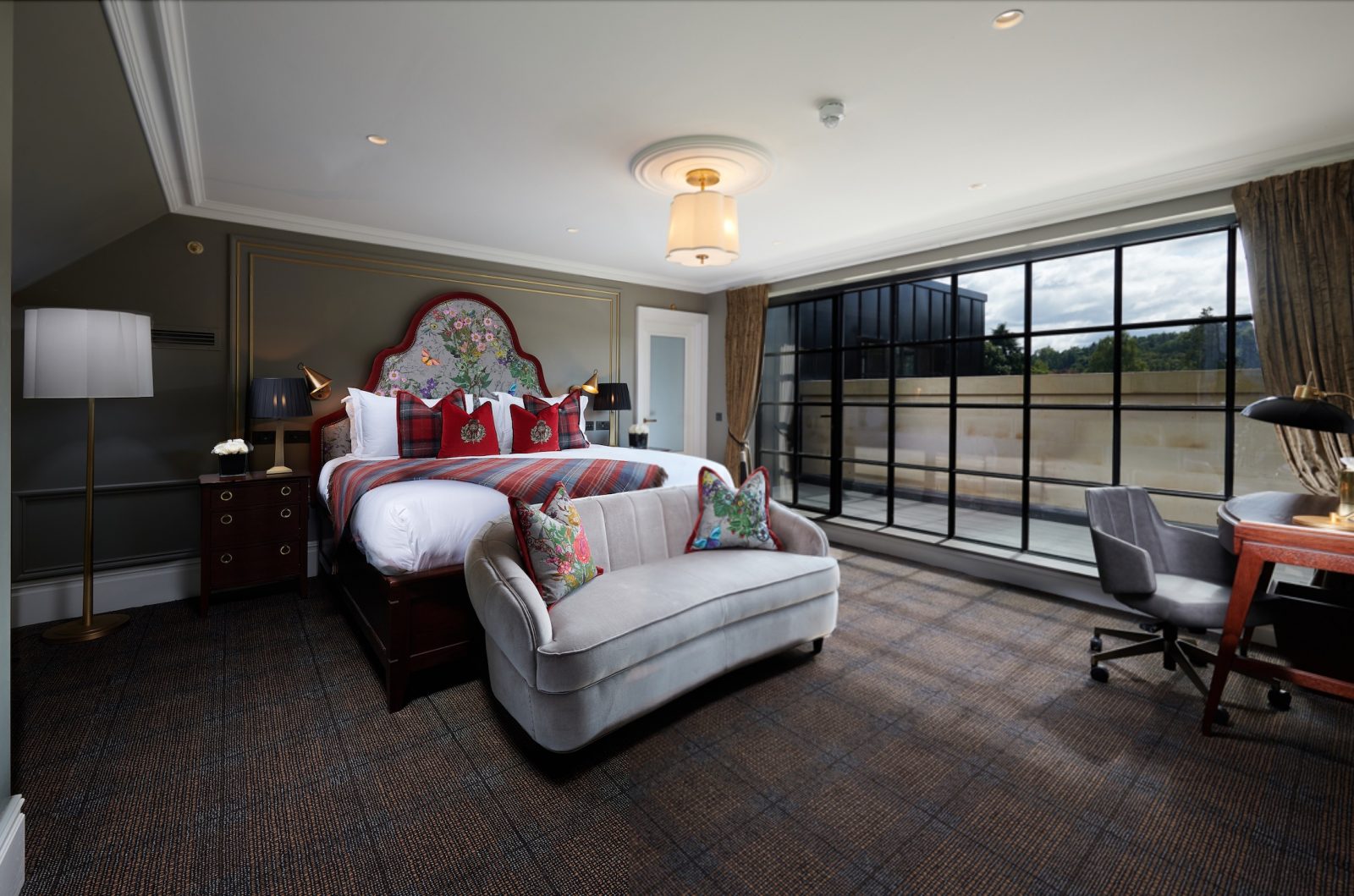 Cameron House hotel re-opens after a 3-year restoration – Adventure 52