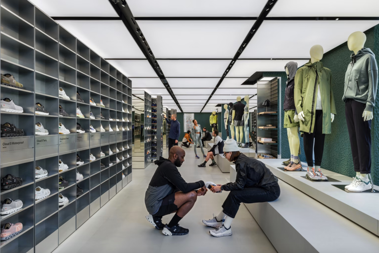 On opens its first UK flagship store on Regent Street – Adventure 52